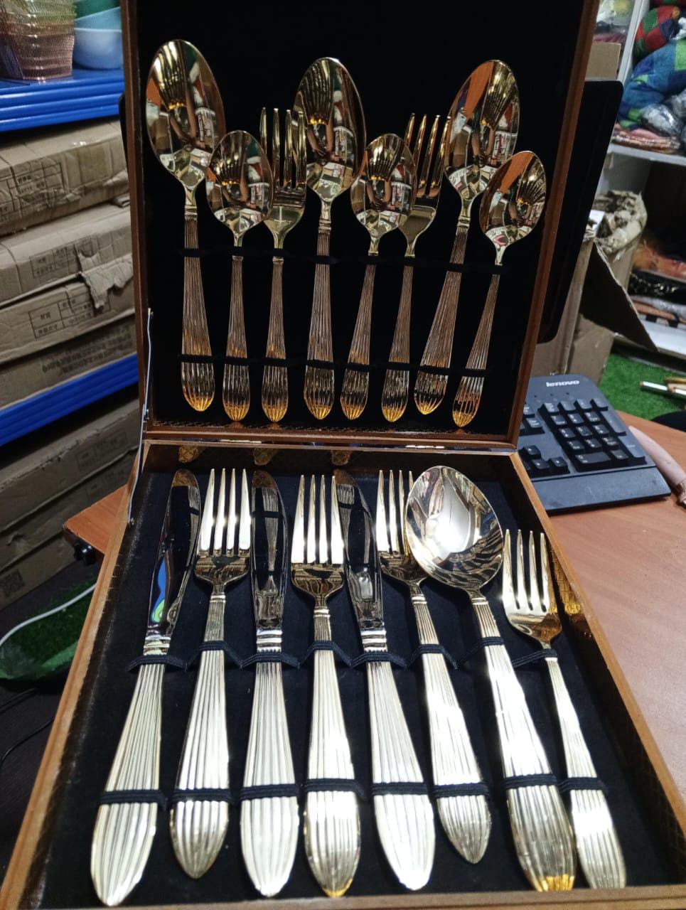 Assorted spoons – homehub